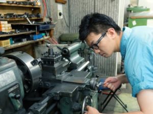 make・create・produce・developの違い！英語で作るの使い分け